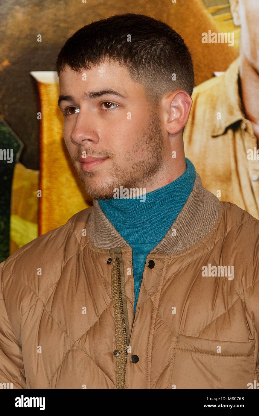 American actor nick hi-res stock photography and images - Alamy