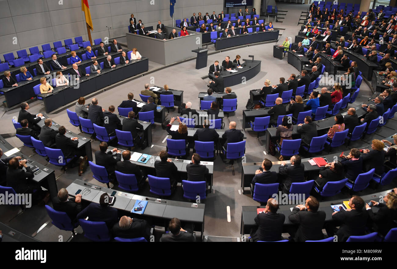 14 March 2018, Germany, Berlin: The newly appointed German Ministers ...