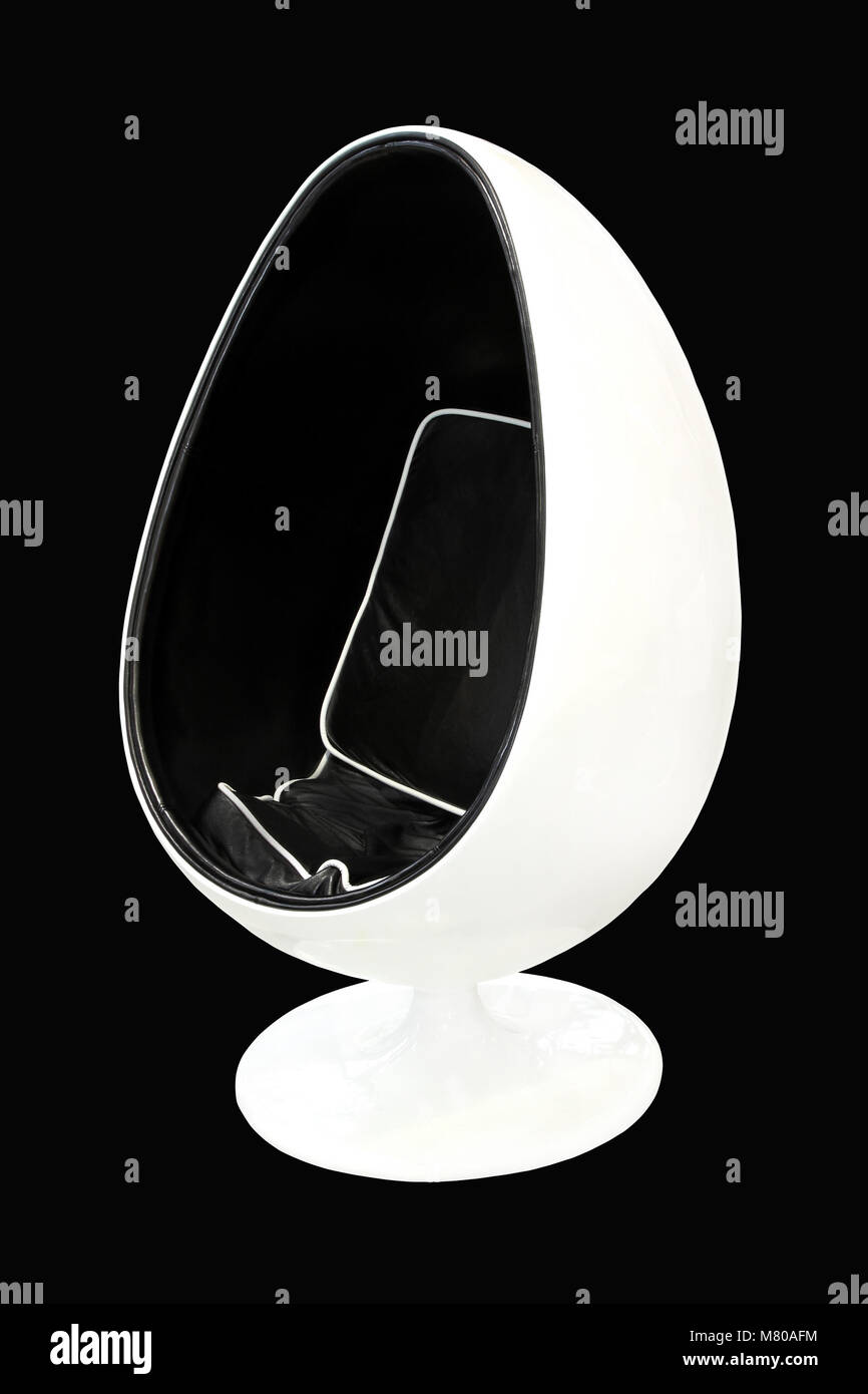 White egg chair isolated with clipping path included Stock Photo - Alamy