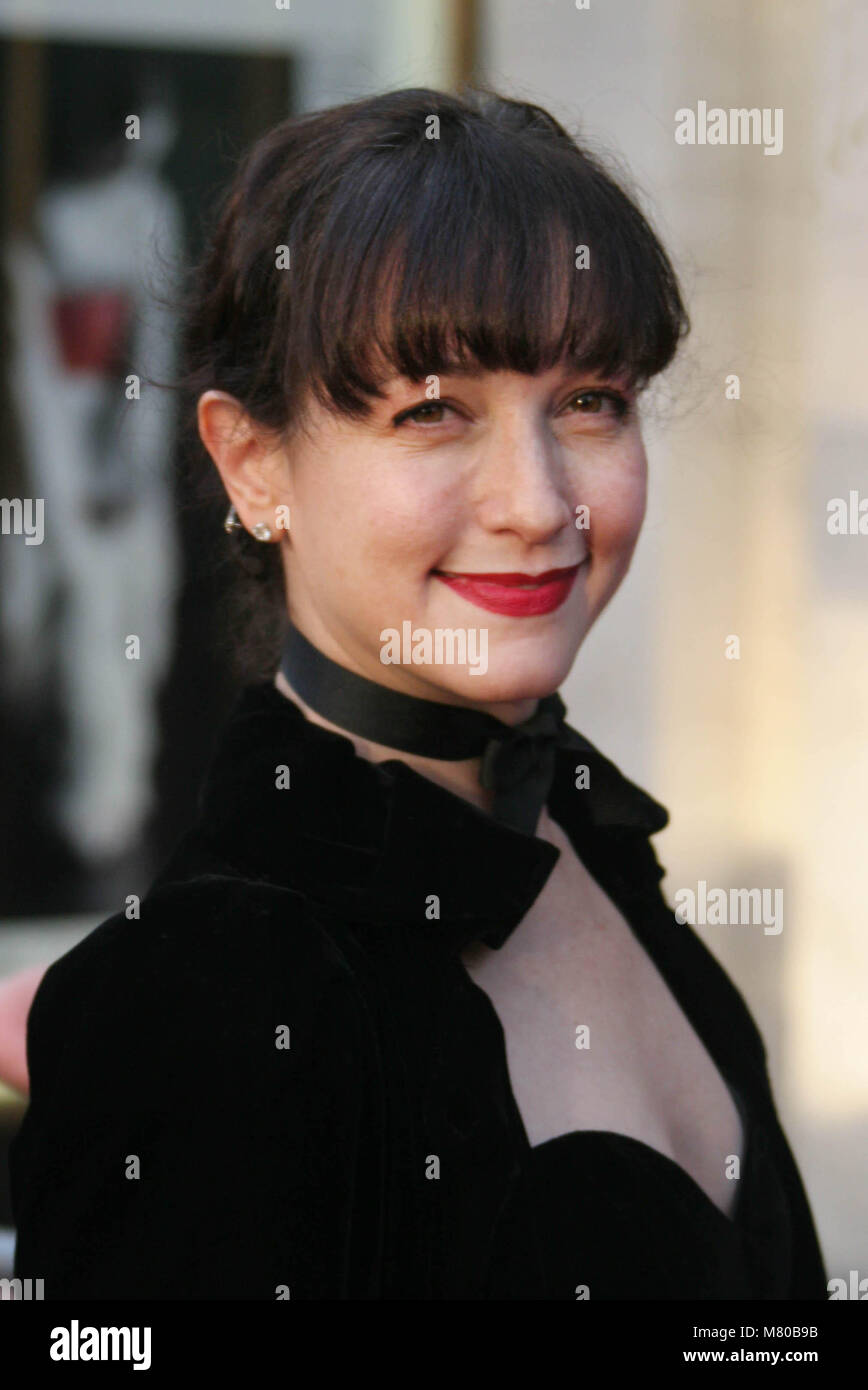 Bebe Neuwirth Game 6