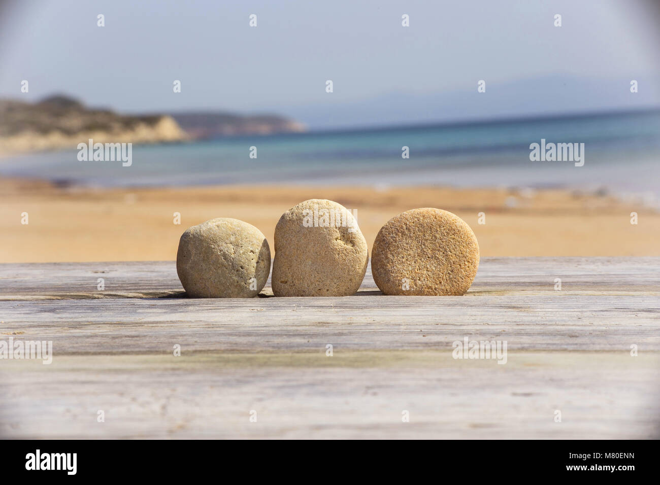 write on stone blank empty copy space rocks Stock Photo - Alamy