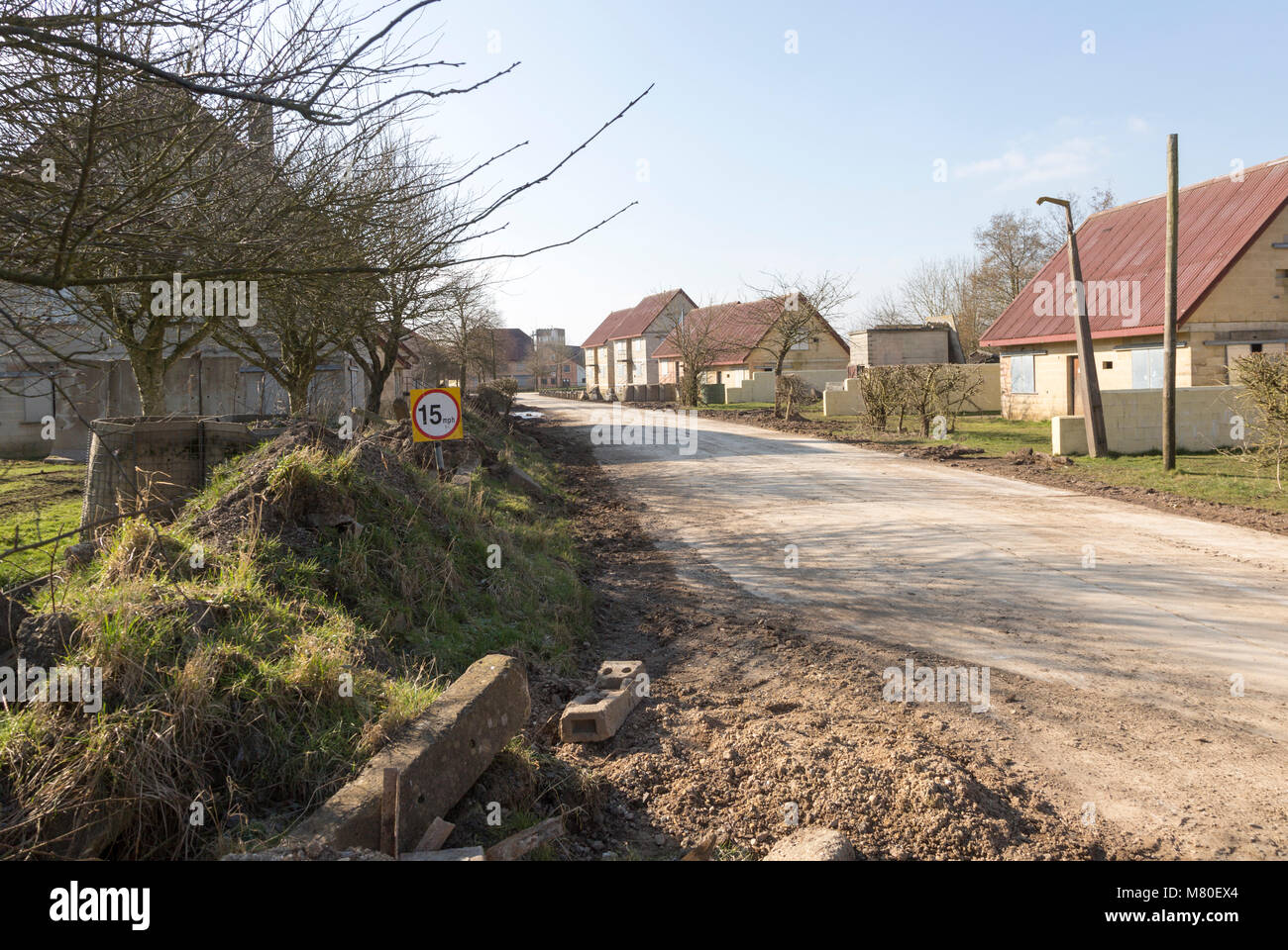 Fighting in built up area hi-res stock photography and images - Alamy