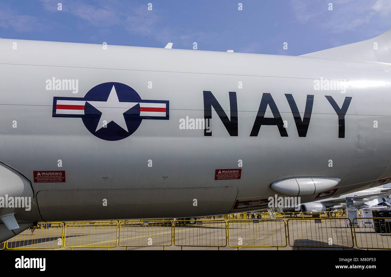 Us navy logo hi-res stock photography and images - Alamy
