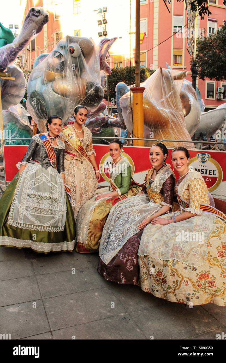 Women dressed with traditional valencian dress hi-res stock photography ...