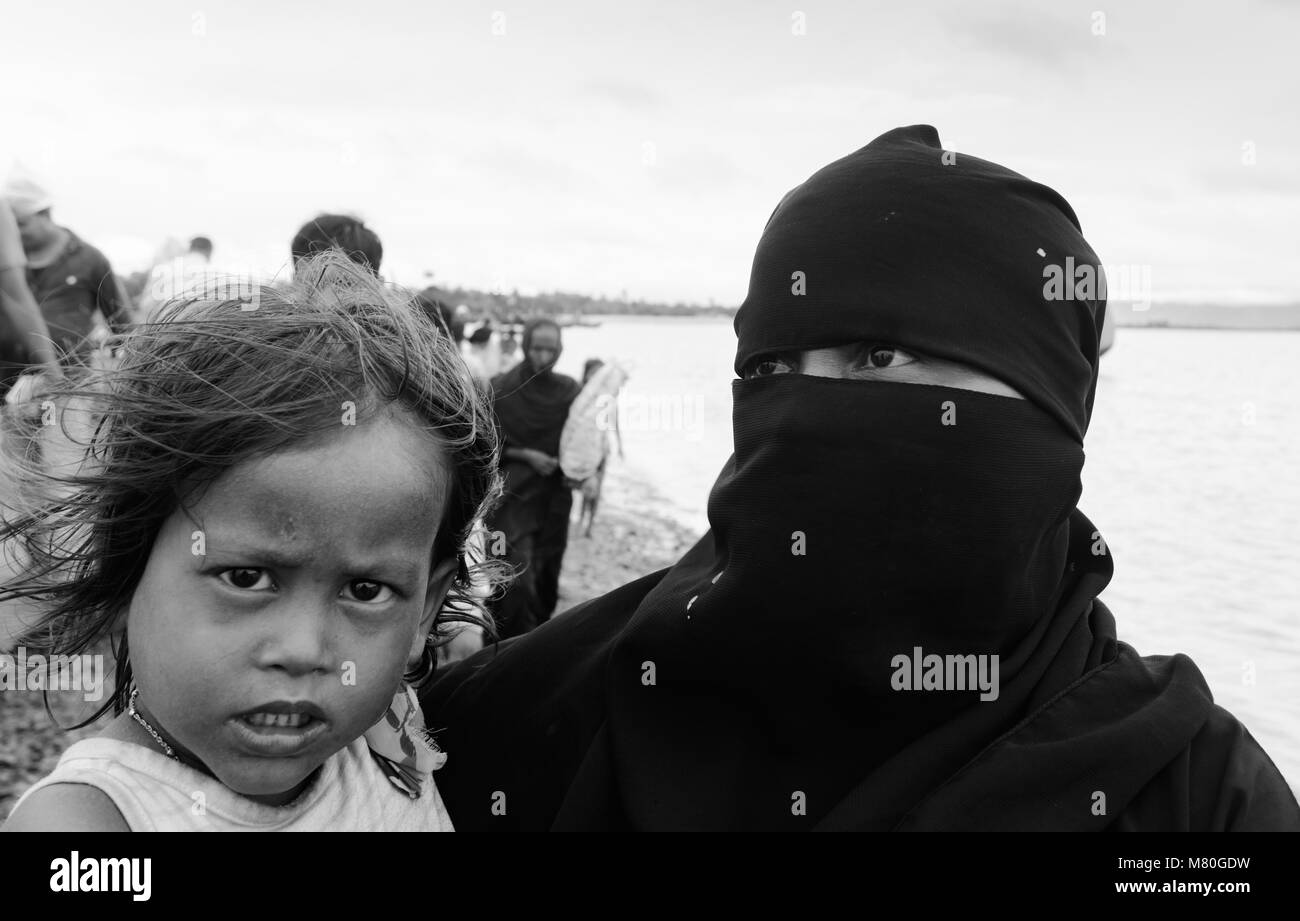 Persian people hi-res stock photography and images - Alamy