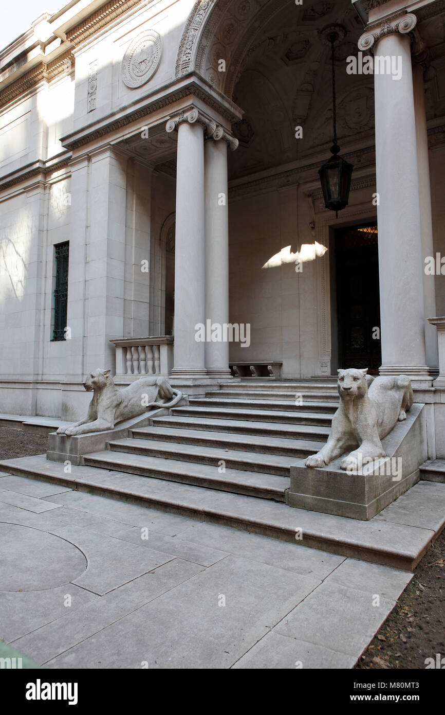 The morgan library new york building hi-res stock photography and ...