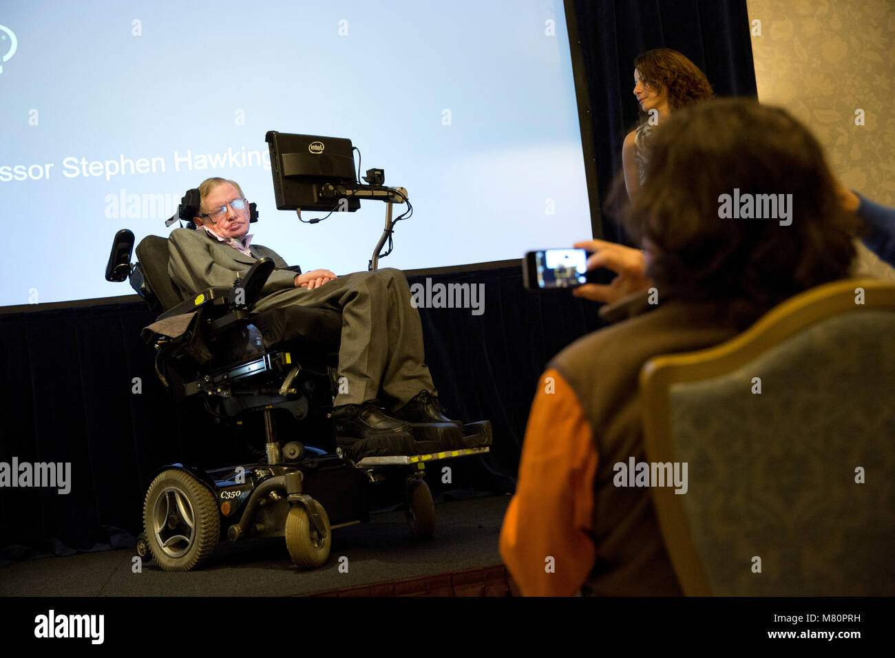 Professor Stephen Hawking speaks to media at a press conference in ...
