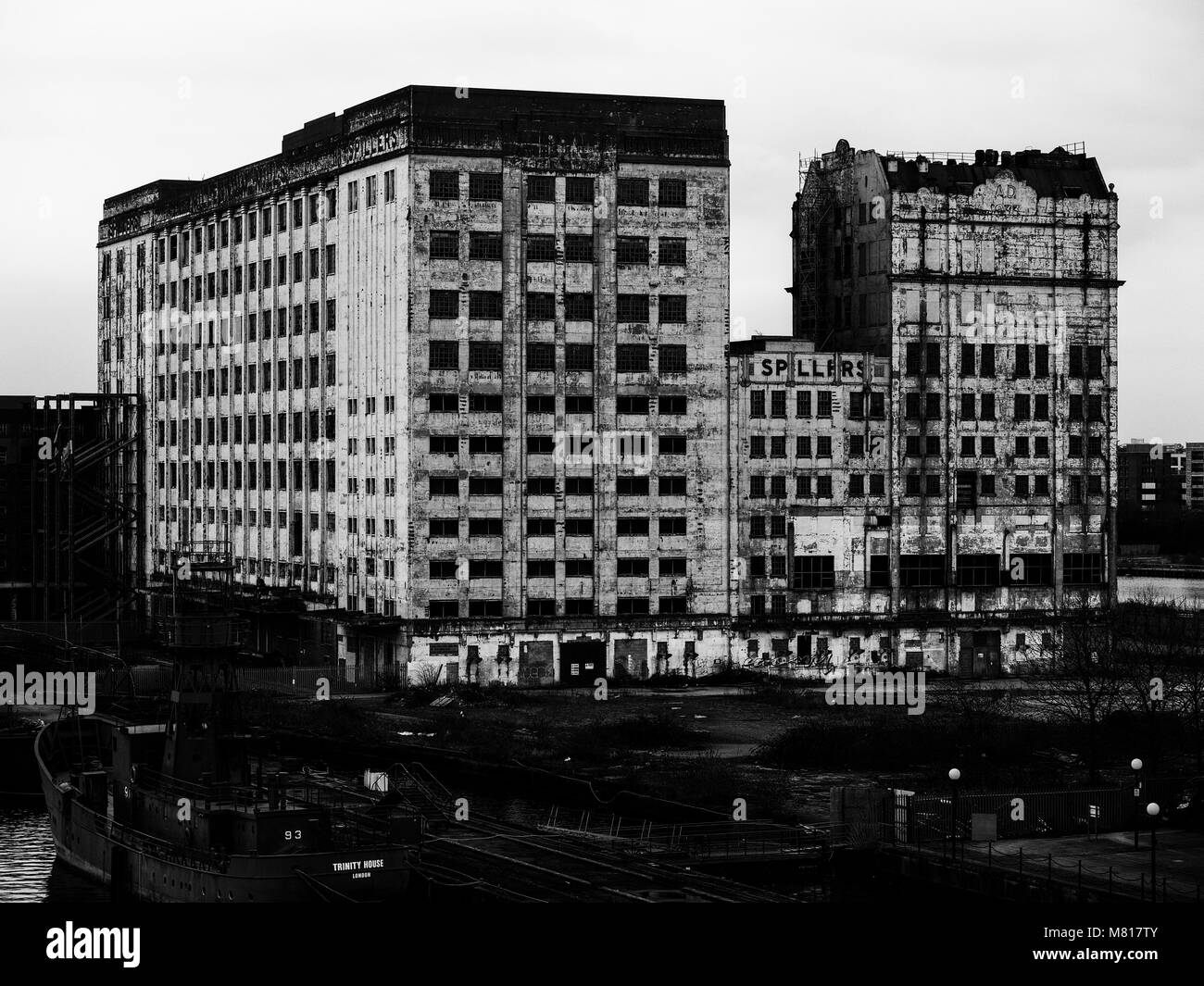 Millennium mills redevelopment hi-res stock photography and images - Alamy