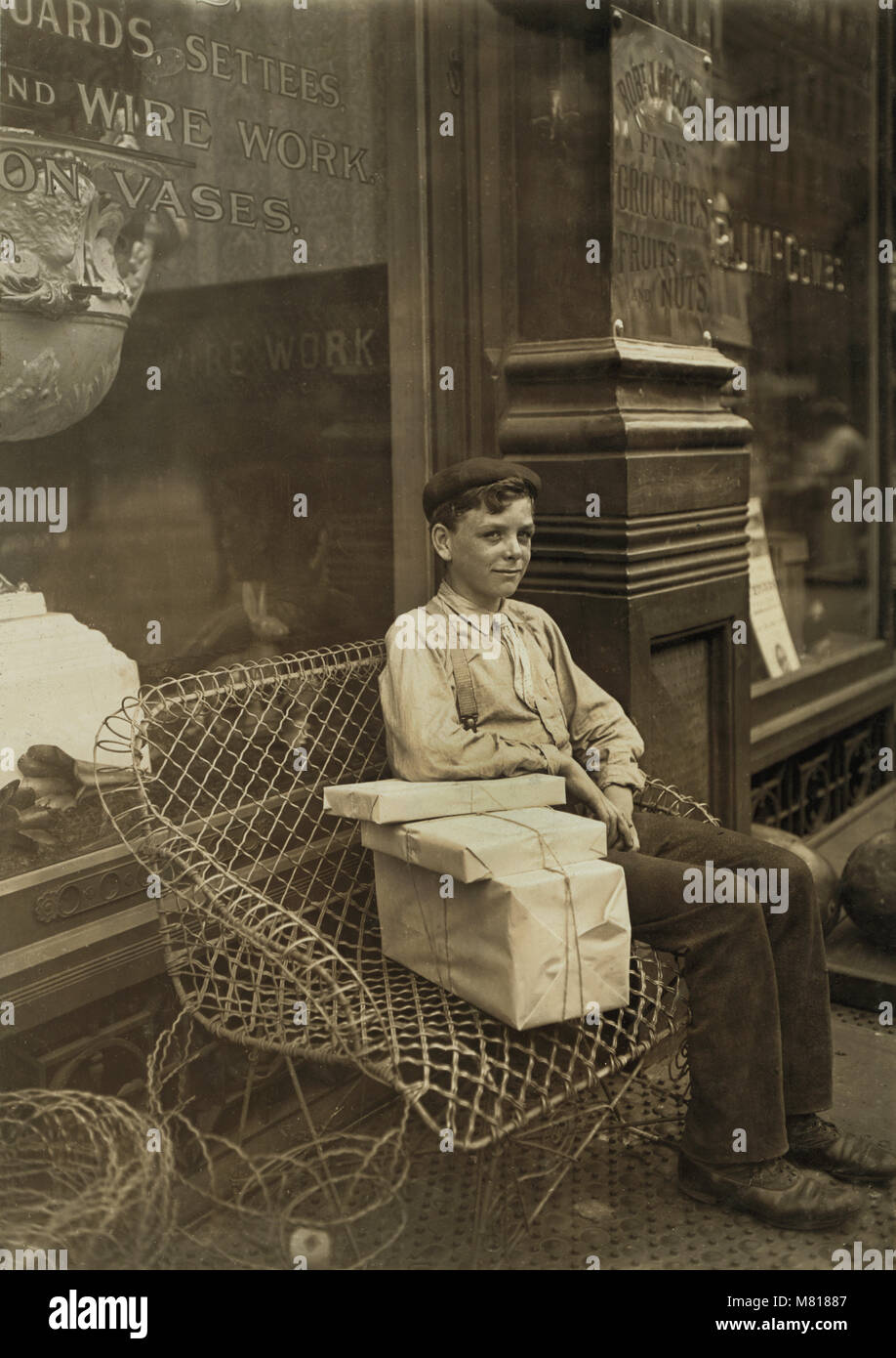 Boy 1900s hi-res stock photography and images - Alamy