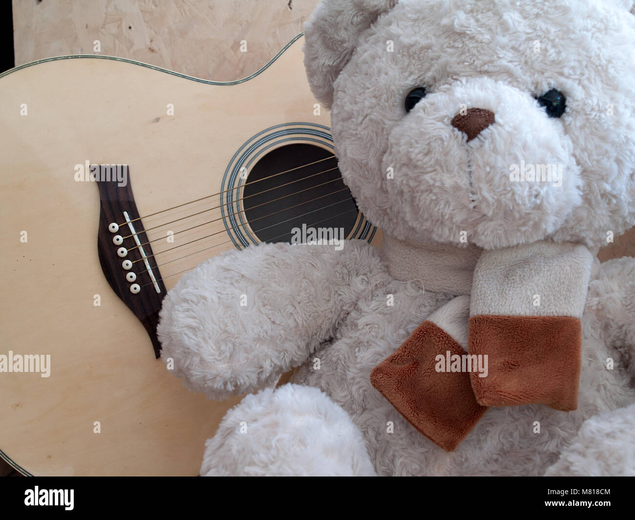 Teddy bear music hi-res stock photography and images - Alamy