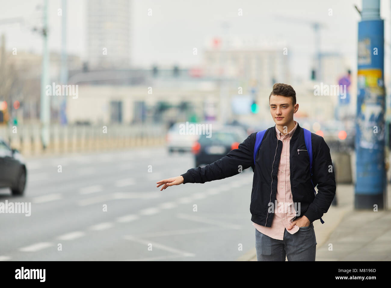 Man hitchhiker thumb hi-res stock photography and images - Alamy