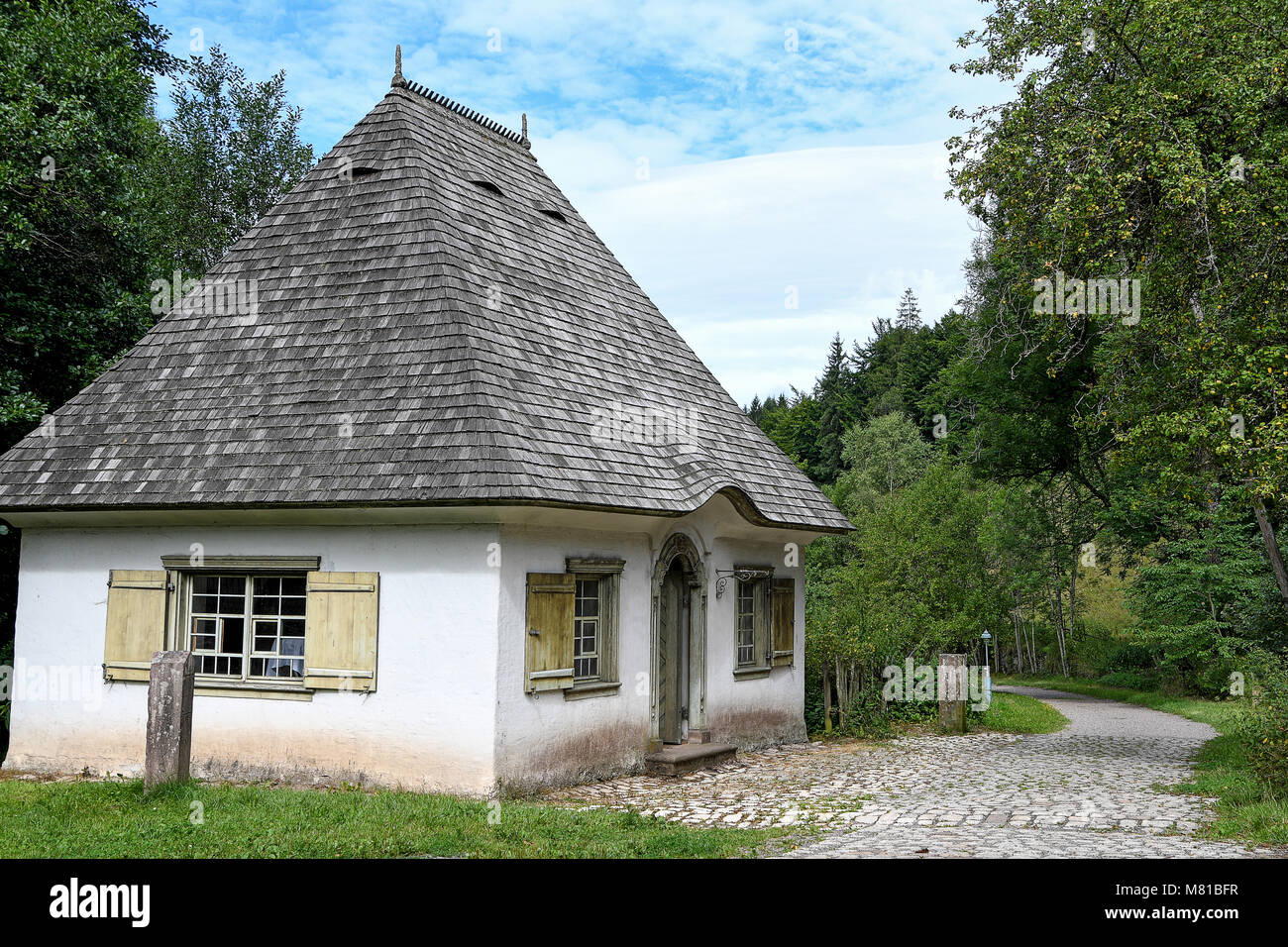 Cobblestone Cottage