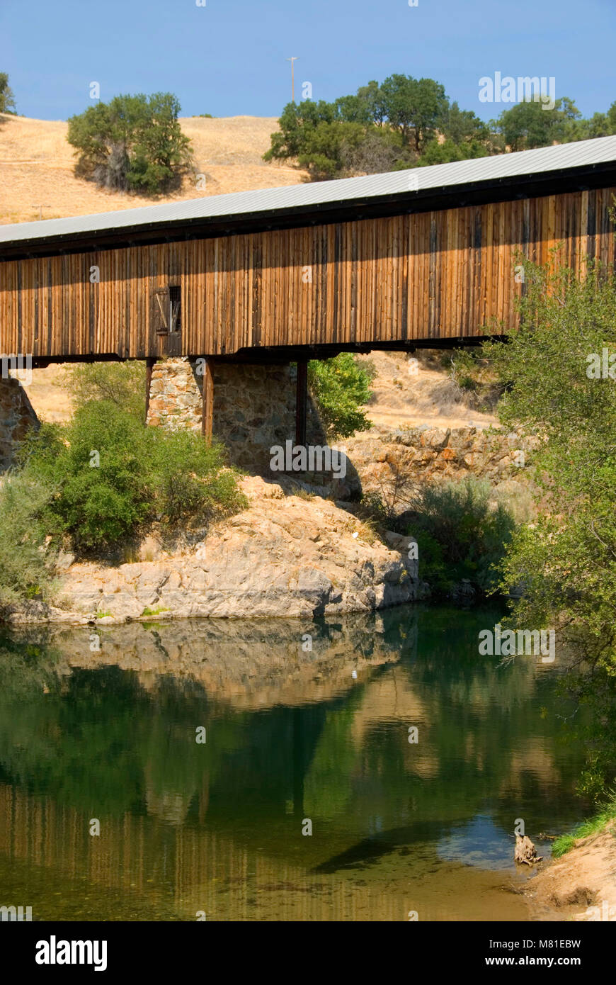 Knights Ferry Covered Bridge, Stanislaus River Parks-Knights Ferry ...