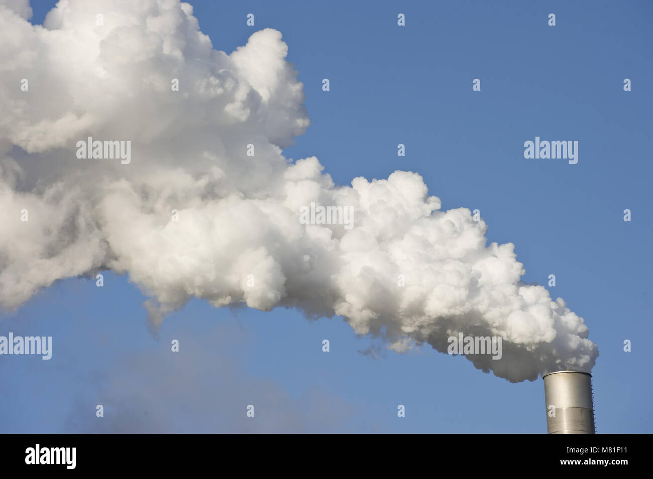 Smokest hi-res stock photography and images - Alamy