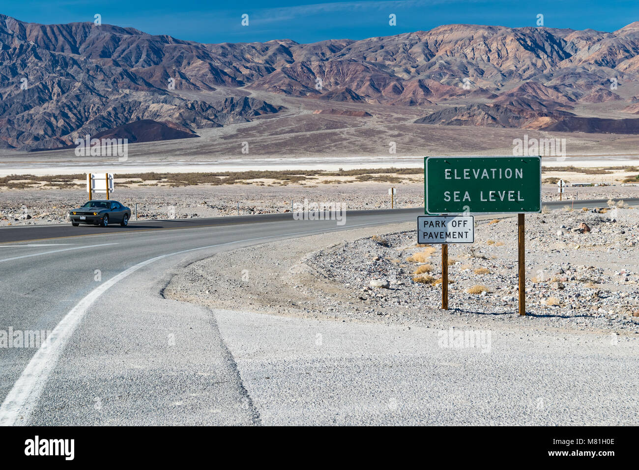 Drive road in Arizona desert, USA - Road sign elevation sea level Stock ...