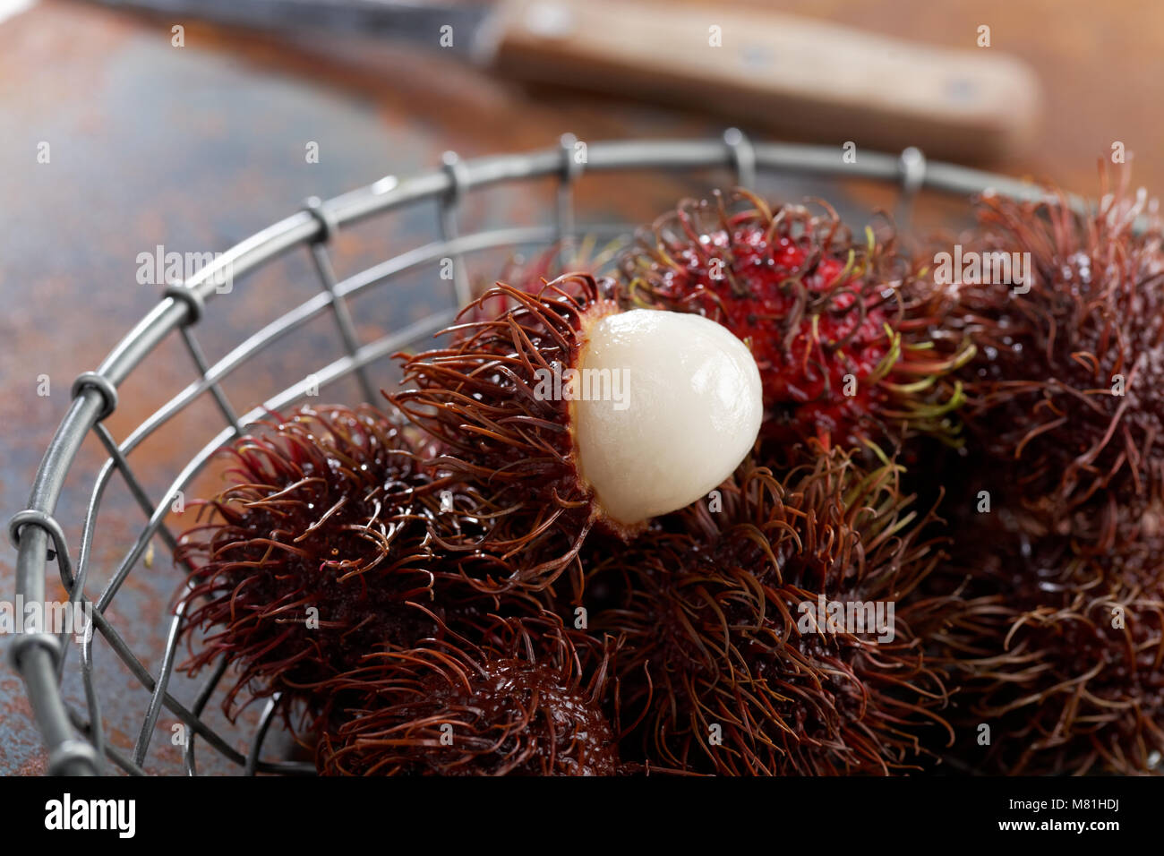 Unpeeled rambutan hi-res stock photography and images - Alamy