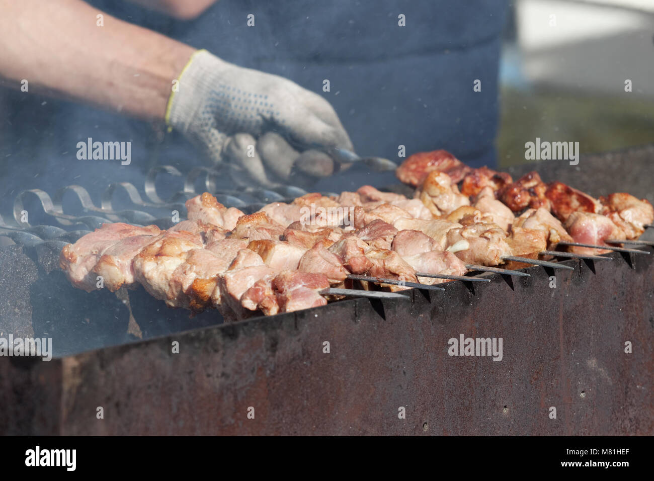 Russian street food hi-res stock photography and images - Alamy