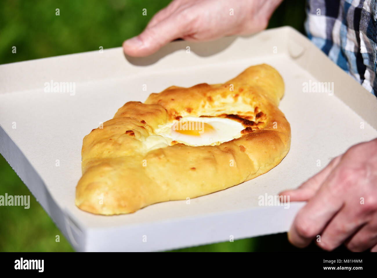 A bread delivery man hi-res stock photography and images - Alamy