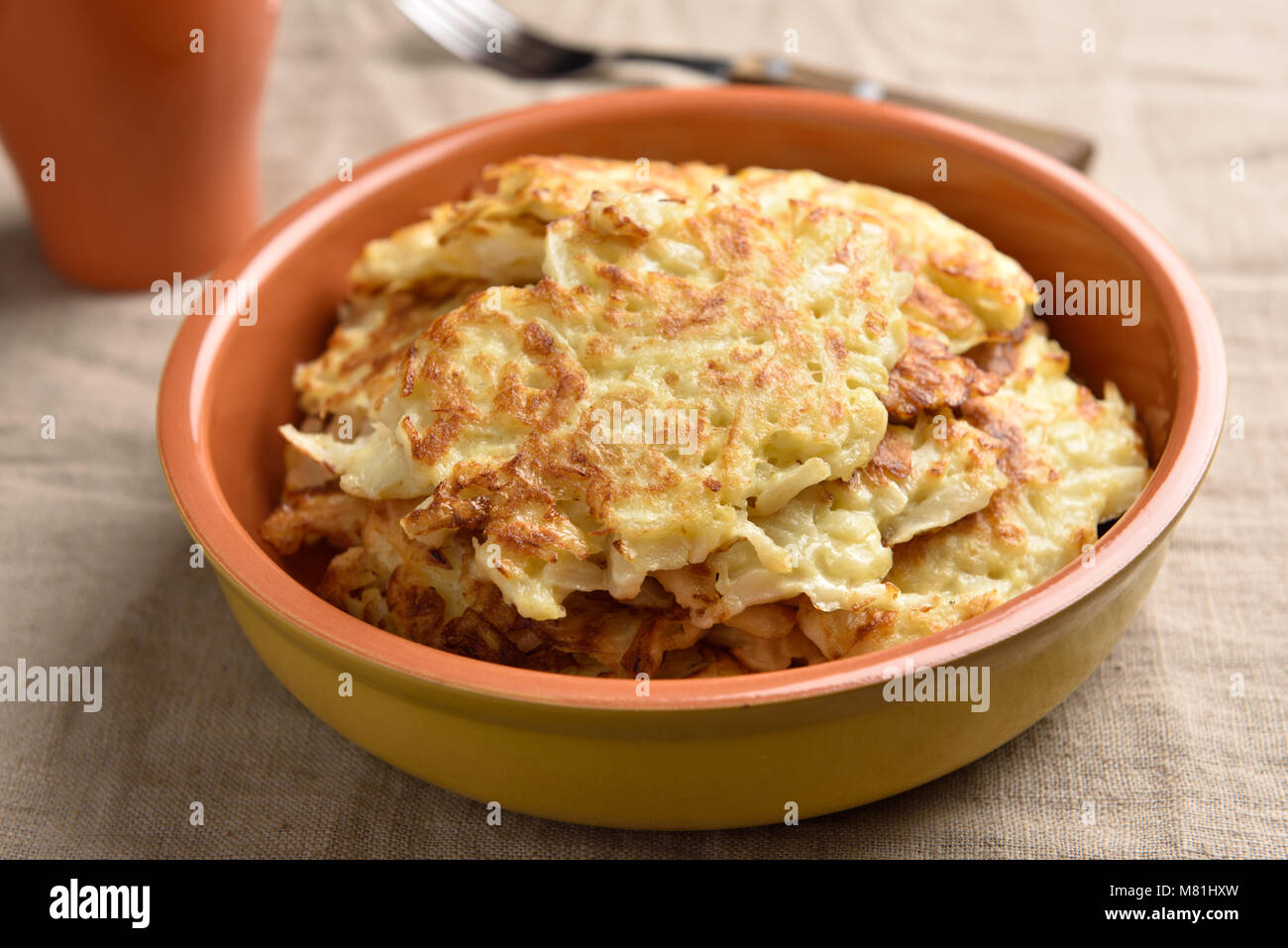 Meatless patties hi-res stock photography and images - Alamy