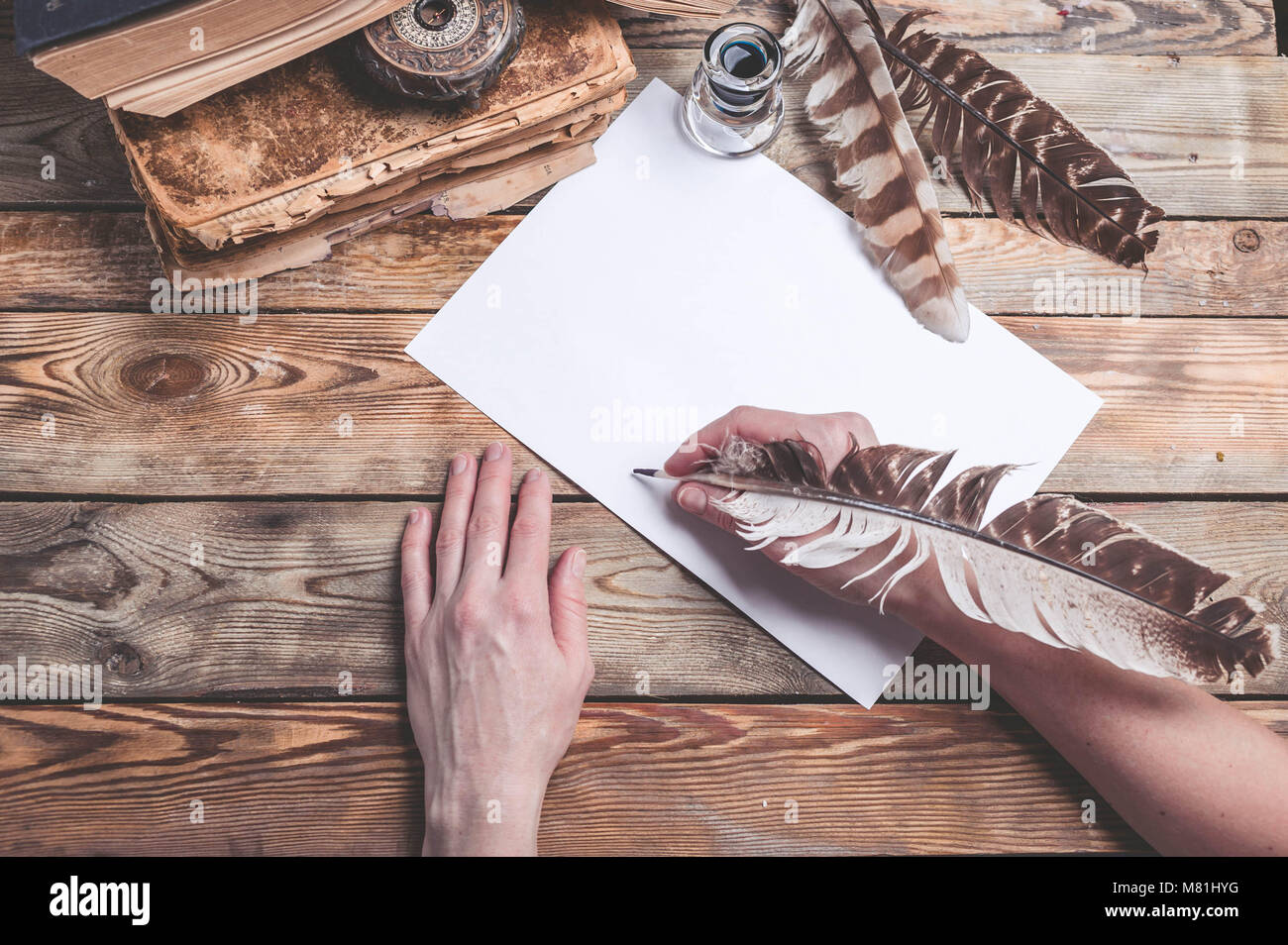 Quill Paper Feather Pen Ink Hi-res Stock Photography And Images - Alamy