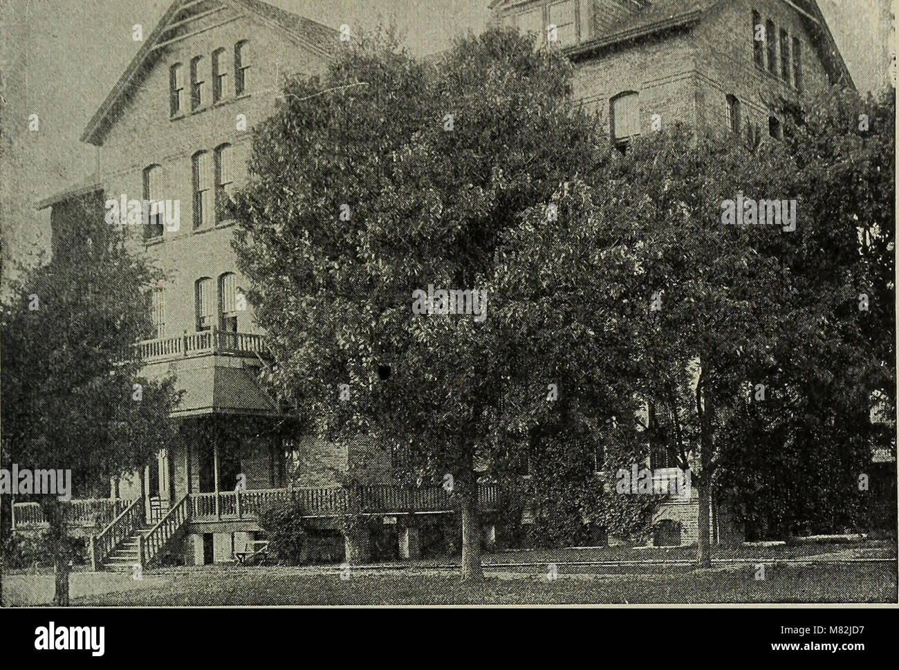 Catalogue of the Hampton Normal and Agricultural Institute, at Hampton ...