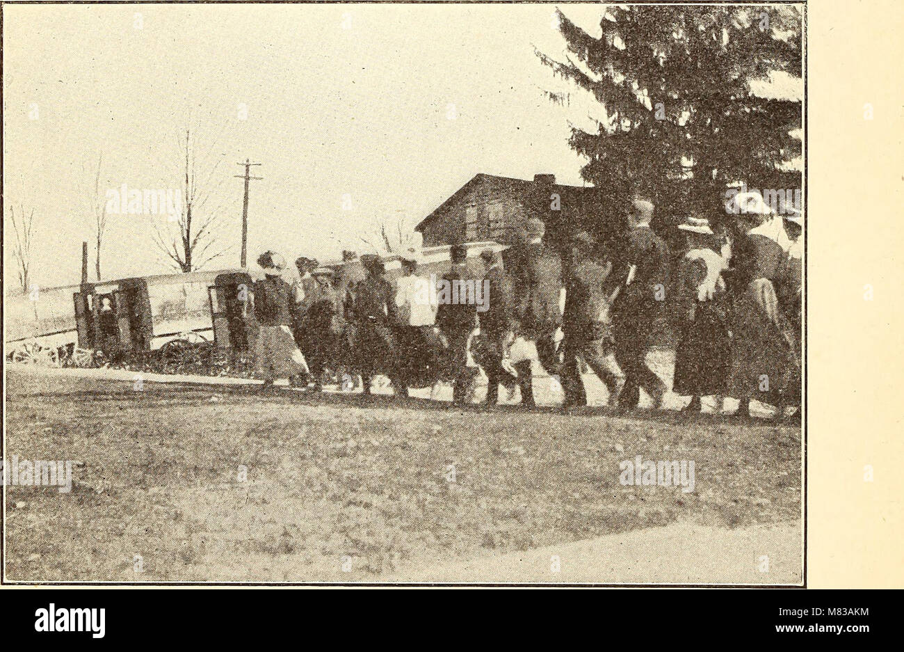 Consolidated rural schools and organization of a county system (1910 ...