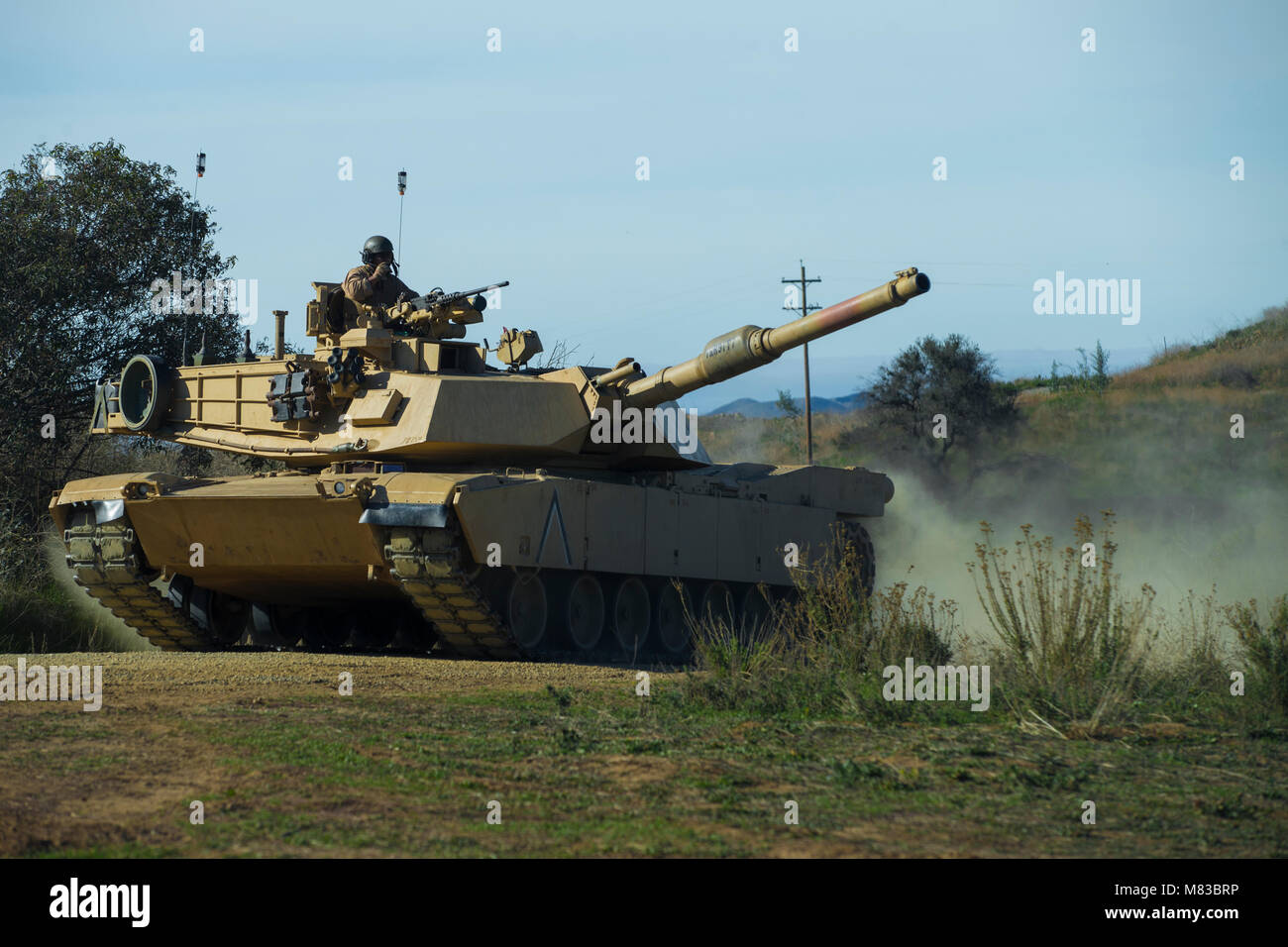 U.S. Marines with 4th Tank Battalion, 4th Marine Division, Marine ...
