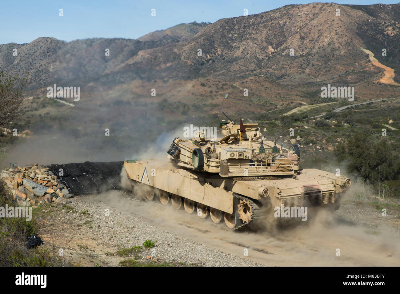 U.S. Marines with 4th Tank Battalion, 4th Marine Division, Marine ...