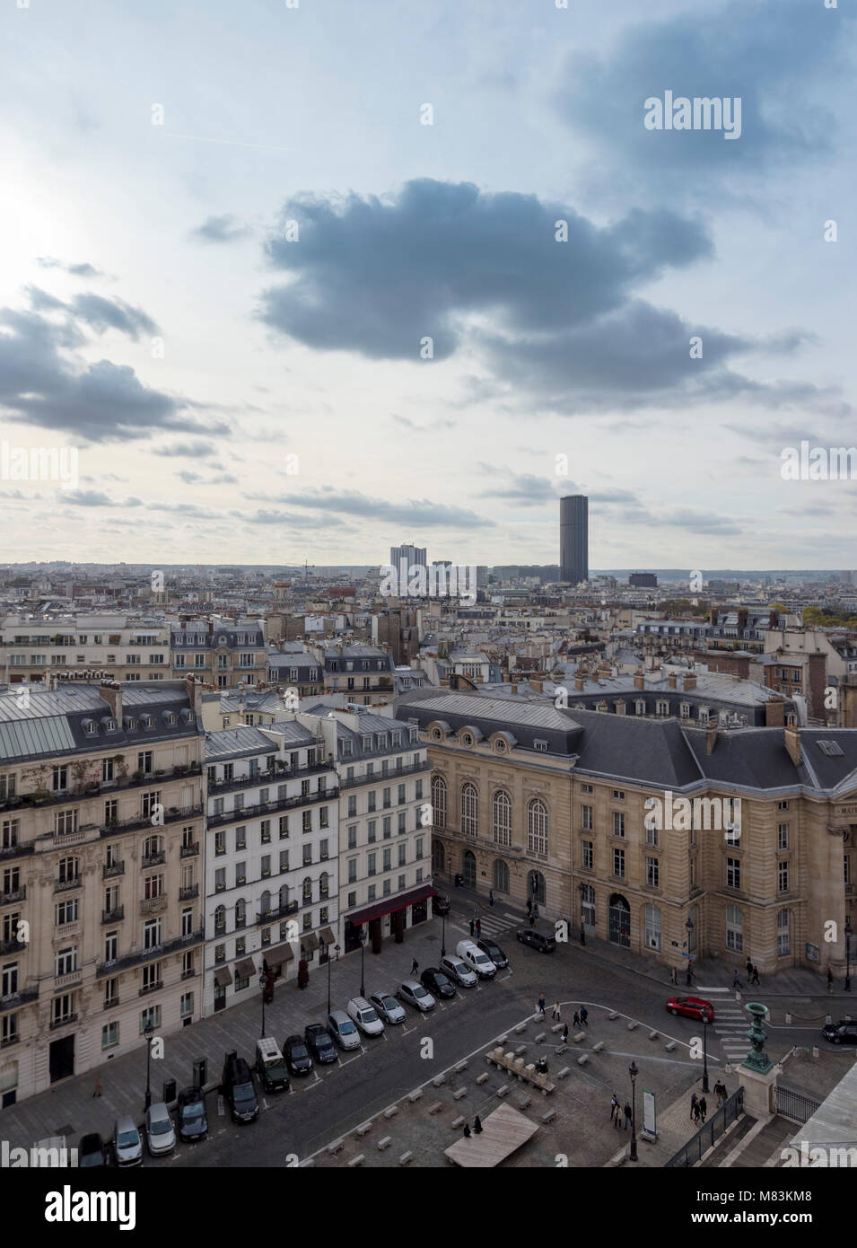 Paris window view hi-res stock photography and images - Alamy