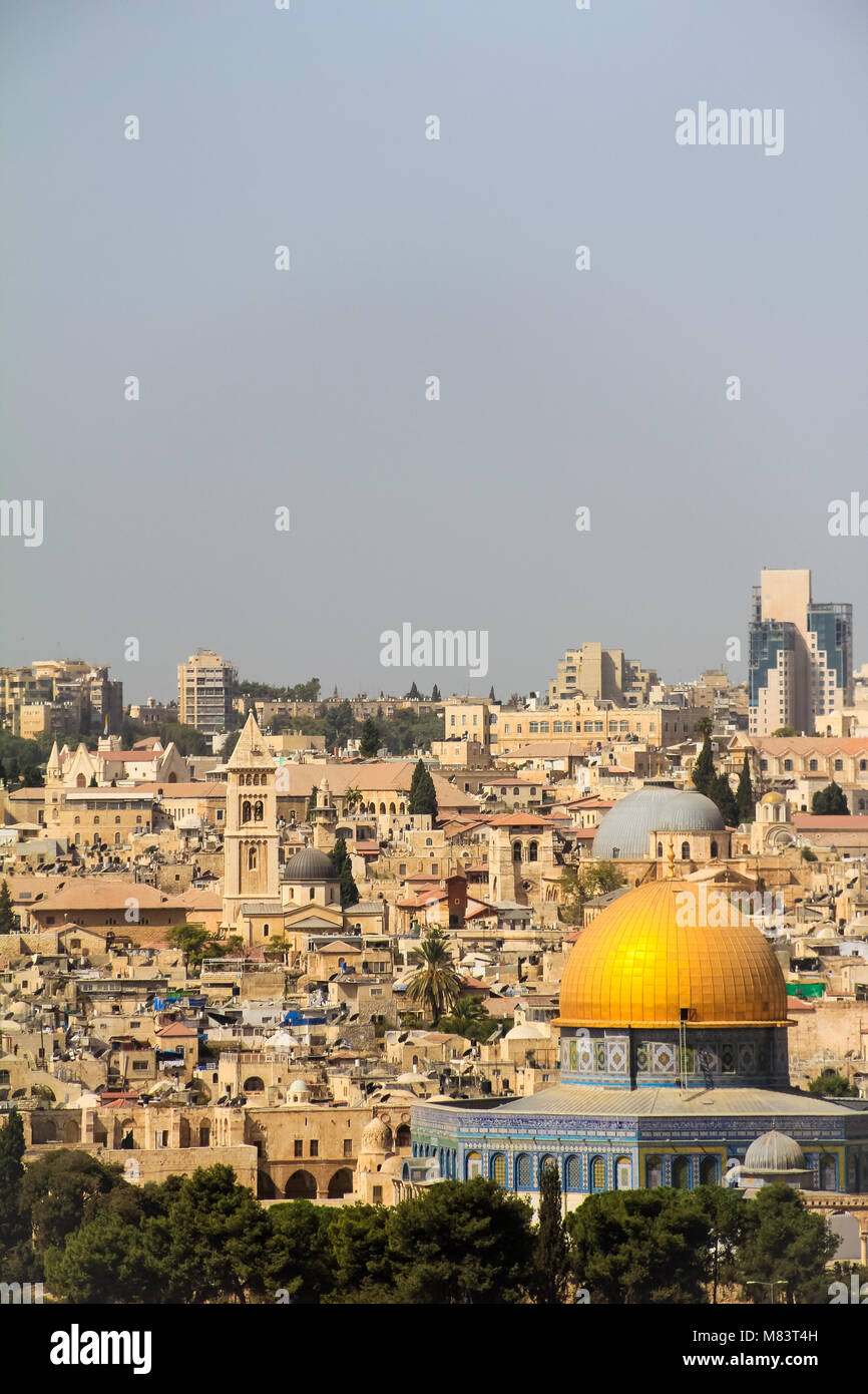 The holy city the dome of the rock omar mosque hi-res stock photography ...
