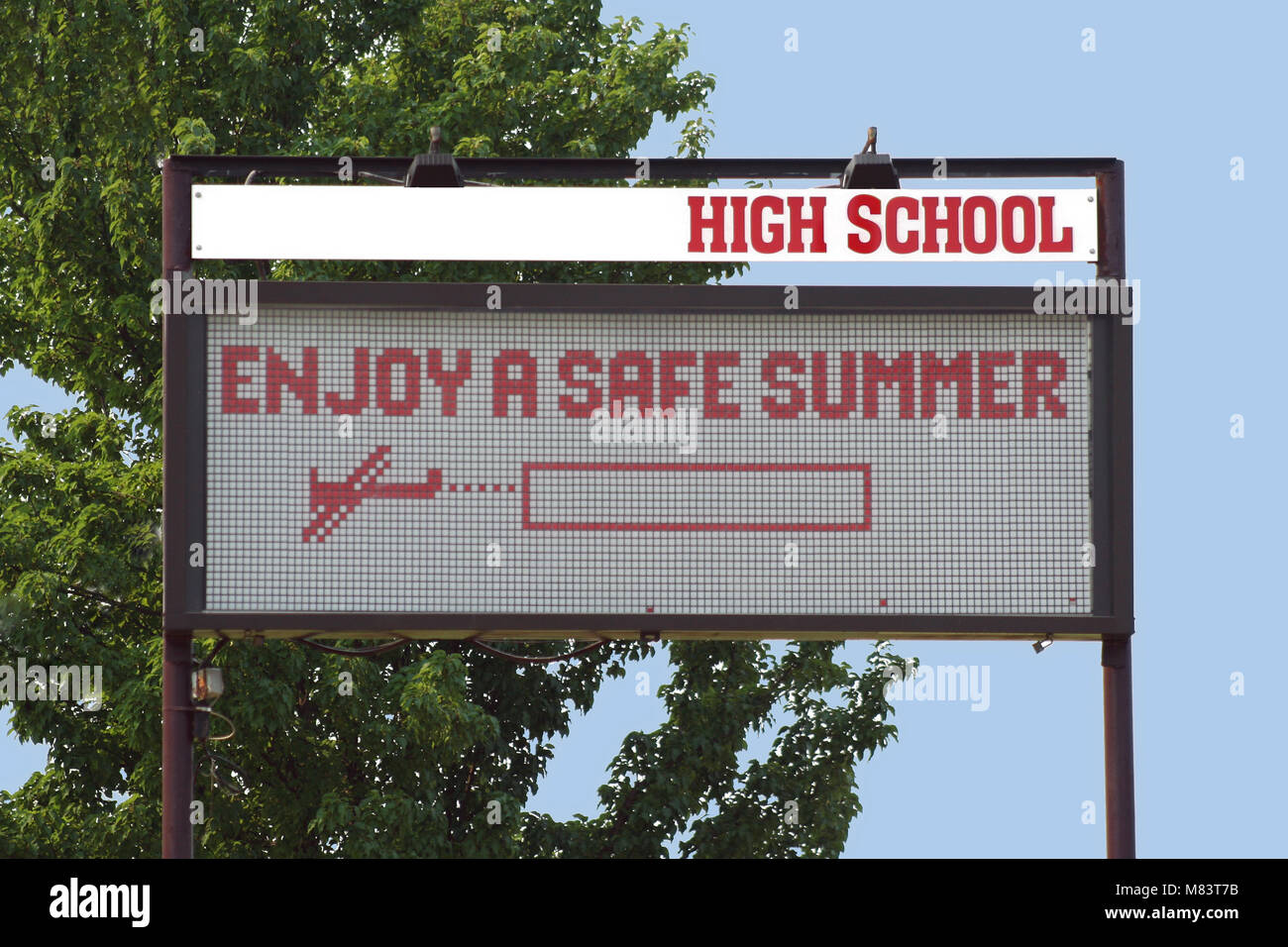 School name hi-res stock photography and images - Alamy