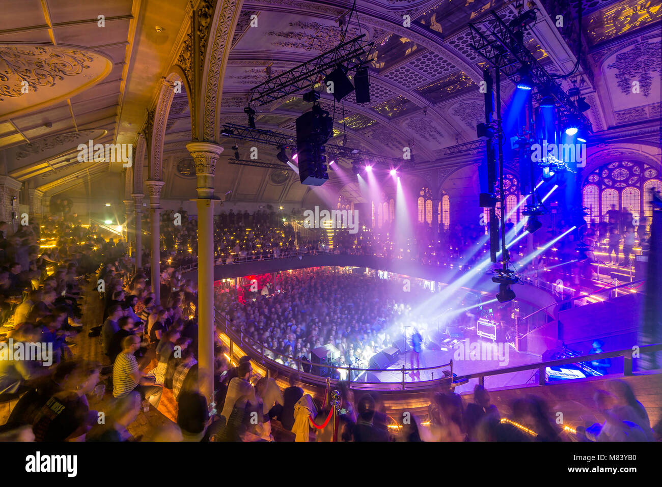Royal albert hall interior hi-res stock photography and images - Alamy
