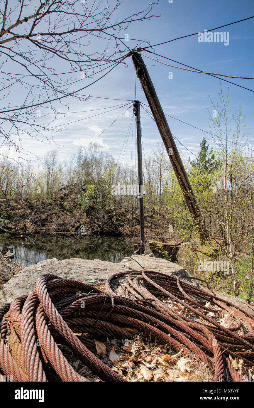 Wooden derrick at the abandoned Redstone Granite quarry in Conway, New ...