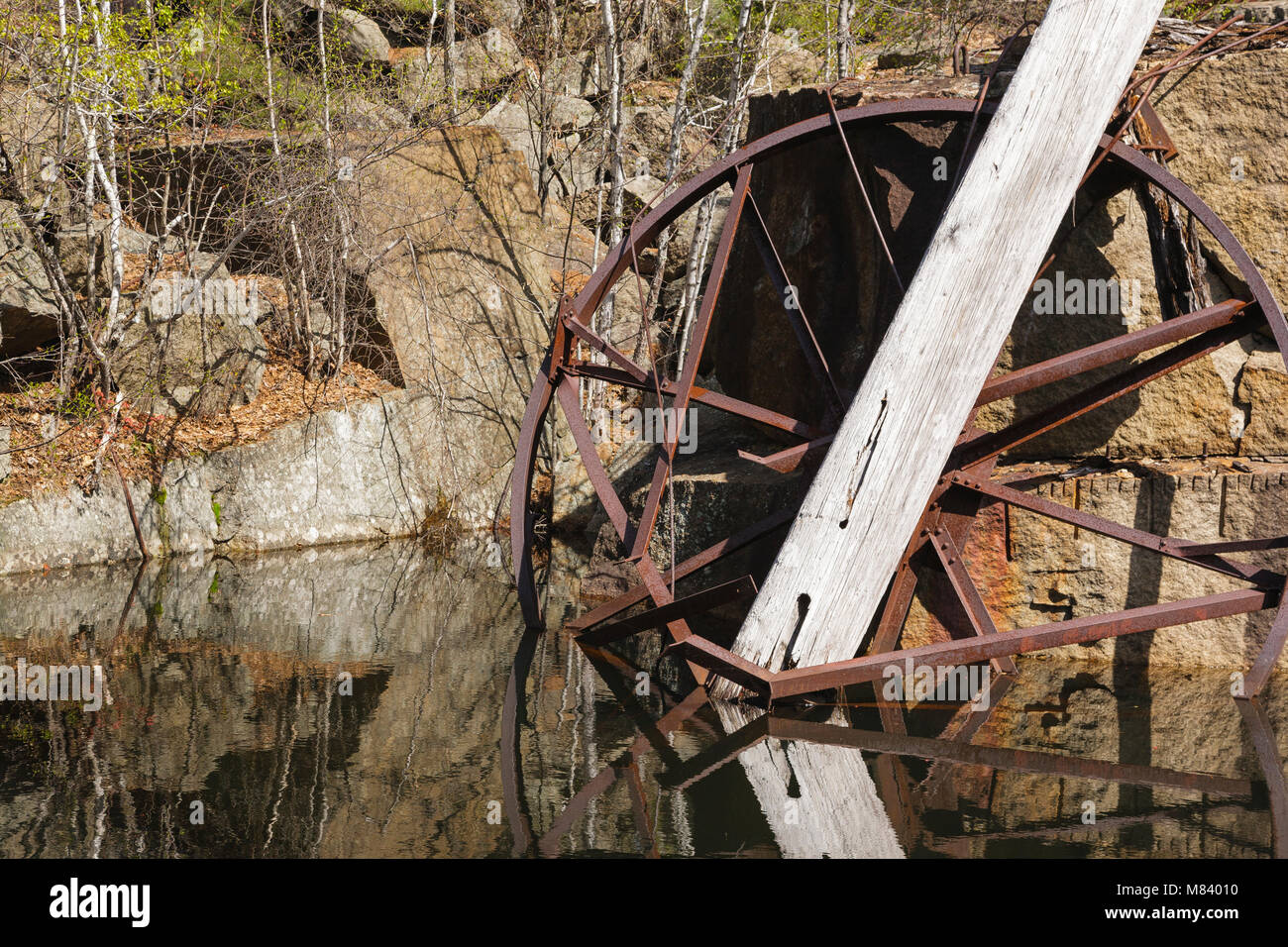 Wooden derrick at the abandoned Redstone Granite quarry in Conway, New ...