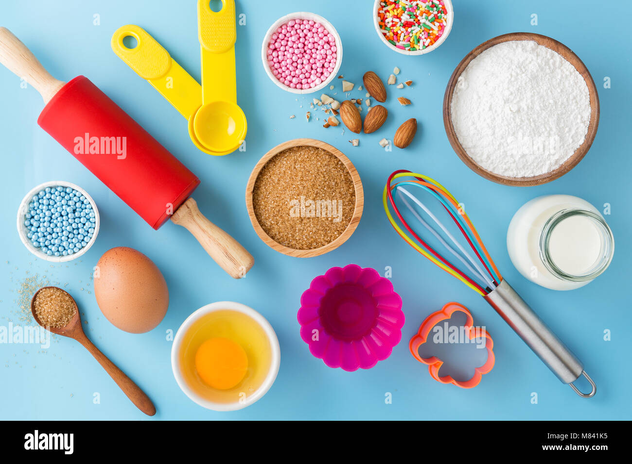Kitchen ingredients tools hi-res stock photography and images - Alamy