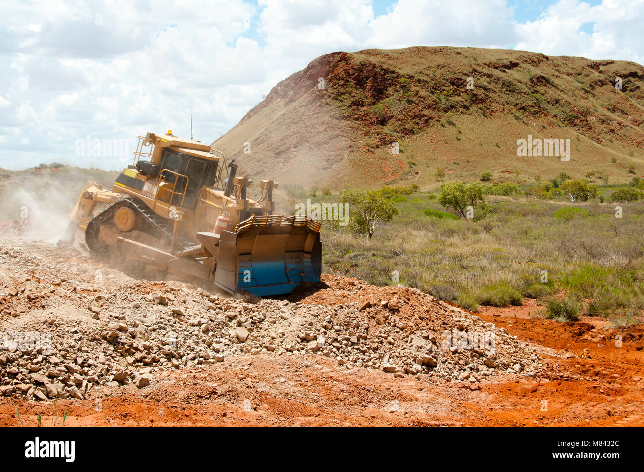 Heavy Bulldozer Earthworks Stock Photo - Alamy
