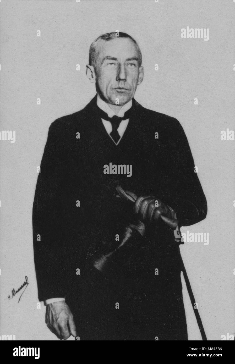 Portrait of the Norvegien Roald Amundsen ( 1872 - 1928 ) explorer ...