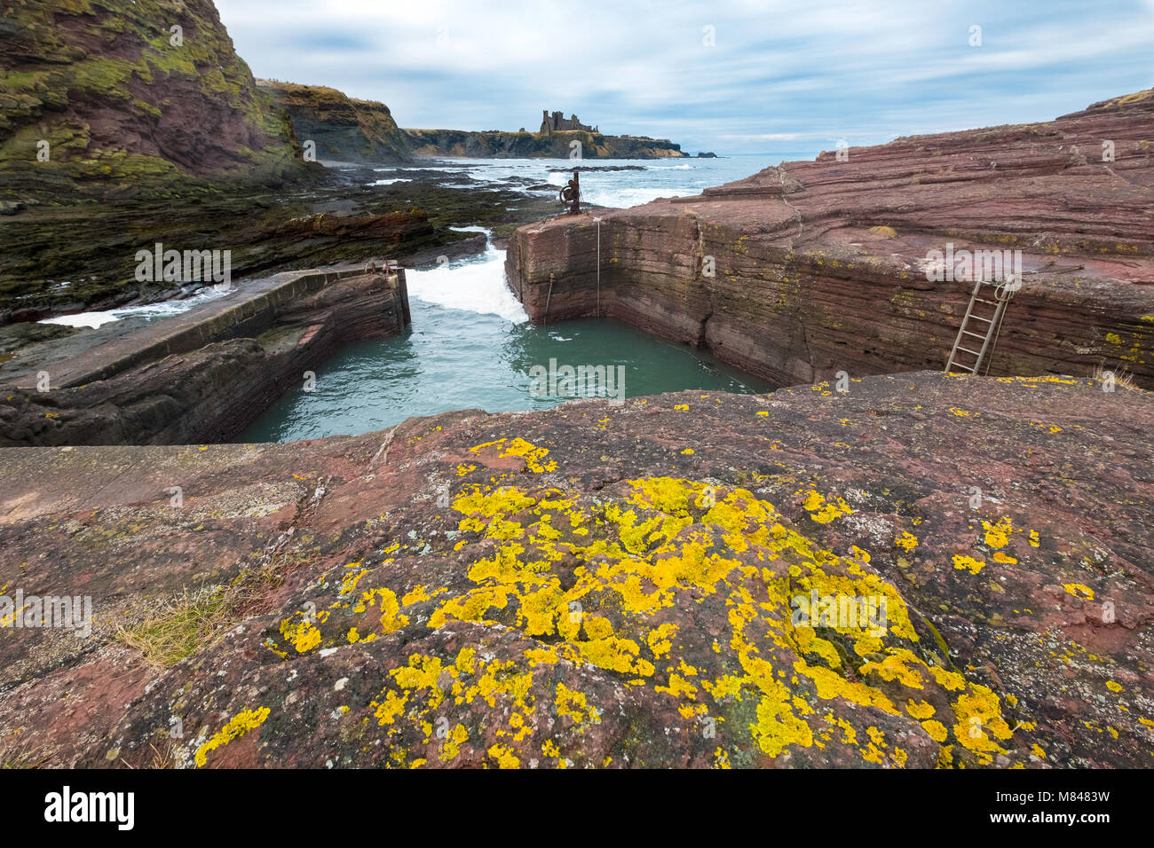 Seacliff beach and harbour hi-res stock photography and images - Alamy