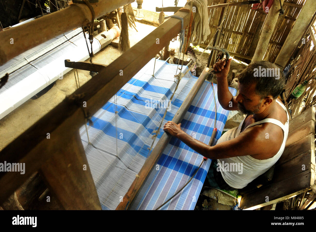 Handloom Factory Stock Photos & Handloom Factory Stock Images - Alamy