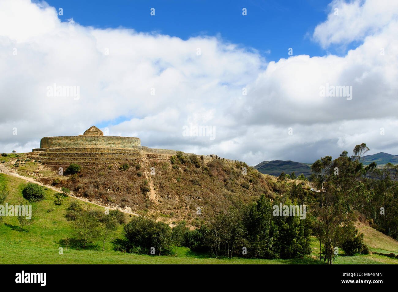 Ecuador, ancient Ingapirca ruin, the most important Inca site in ...