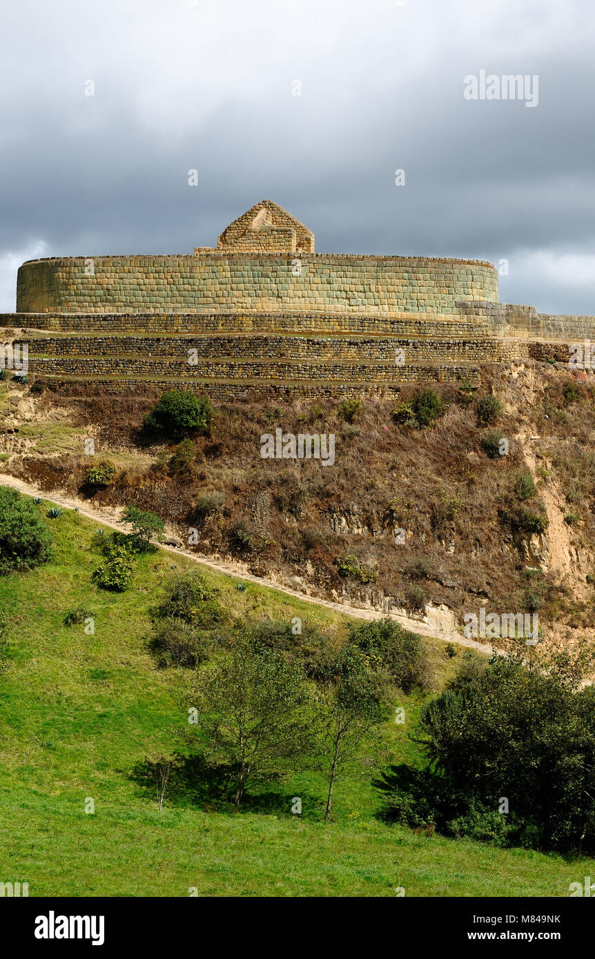 Ecuador, ancient Ingapirca ruin, the most important Inca site in ...