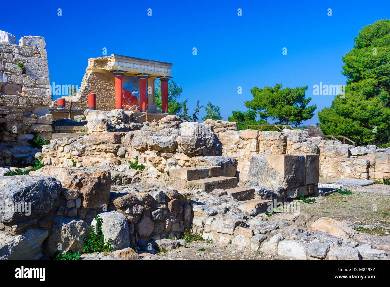 Minotaur labyrinth knossos hi-res stock photography and images - Alamy