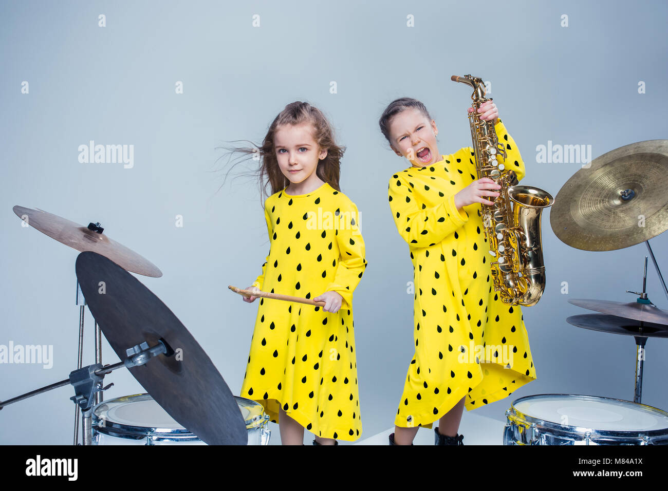 Female singer band stage guitar drums hi-res stock photography and ...