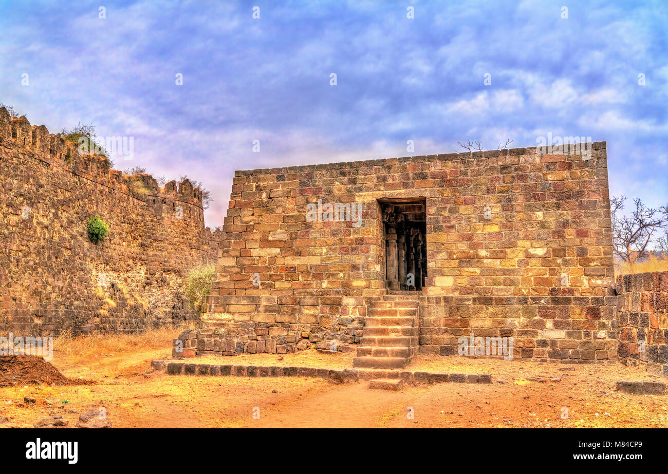 Devagiri Fort in Daulatabad - Maharashtra, India Stock Photo - Alamy