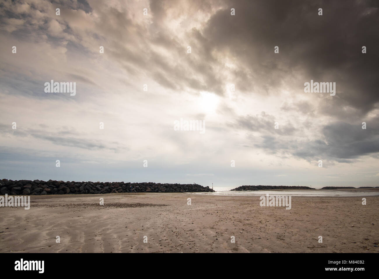 Landscape view of Middleton-on-Sea beach (Elmer) at low tide at sun ...