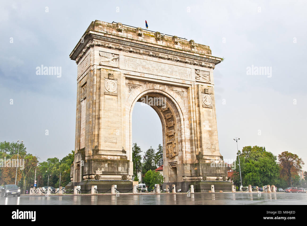 Triumph Arch - landmark in Bucharest, Romania Stock Photo - Alamy