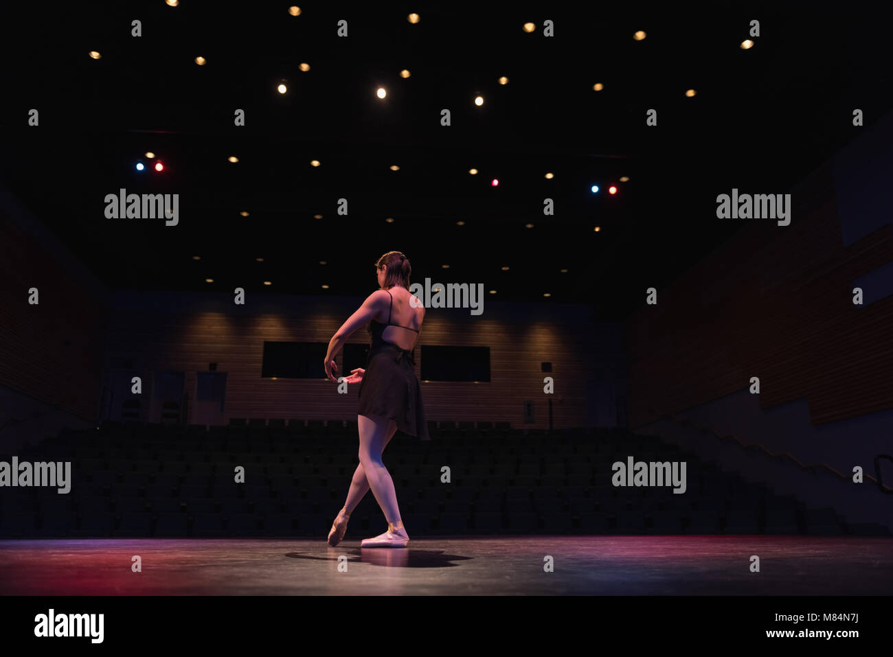 Ballet dancer dancing on stage Stock Photo - Alamy