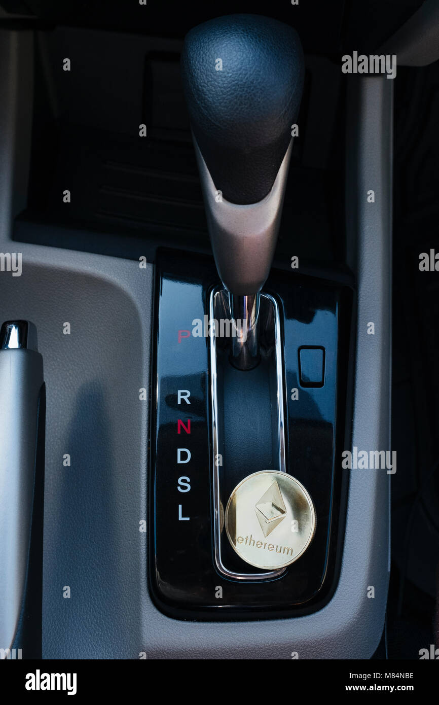 Electronic power shift hi-res stock photography and images - Alamy