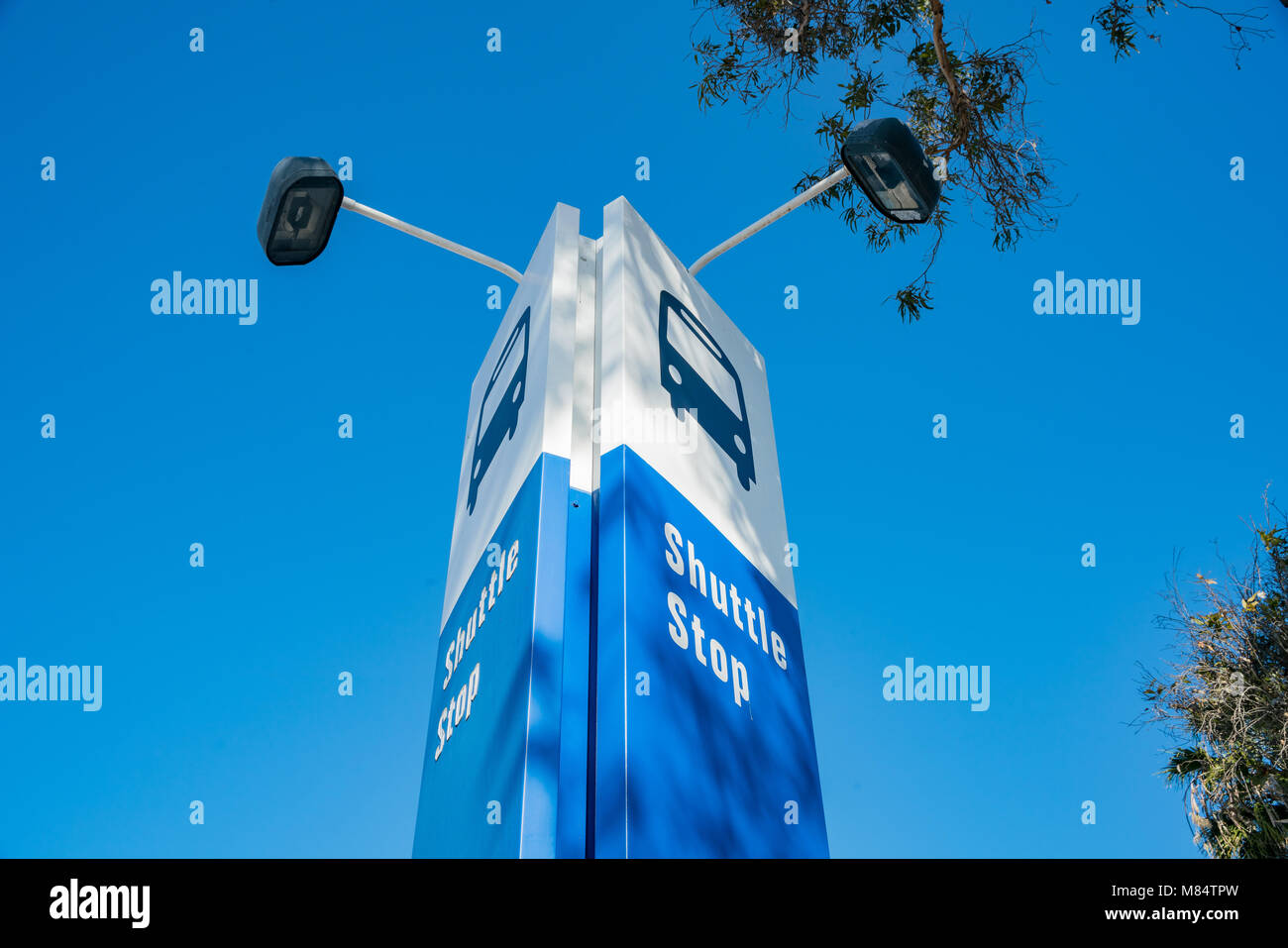 Shutter bus stop hi-res stock photography and images - Alamy