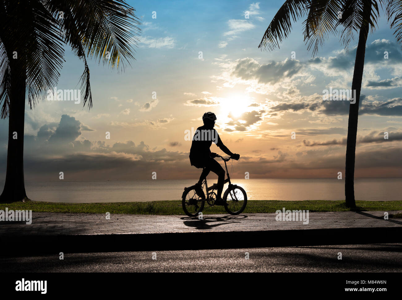 Biker group man silhouette hi-res stock photography and images - Alamy